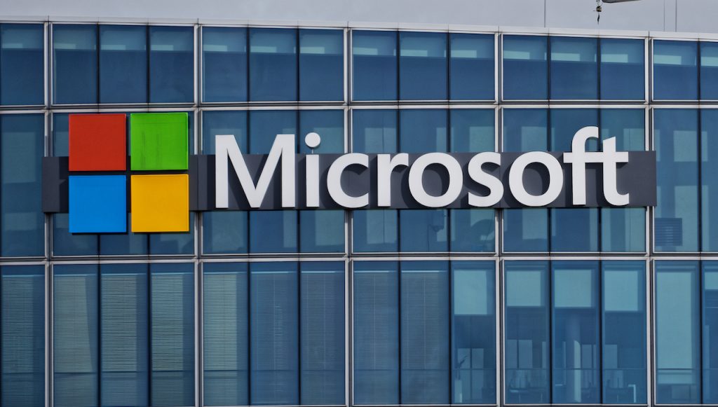 Microsoft destronó a Apple como la compañía más valiosa del mundo ...