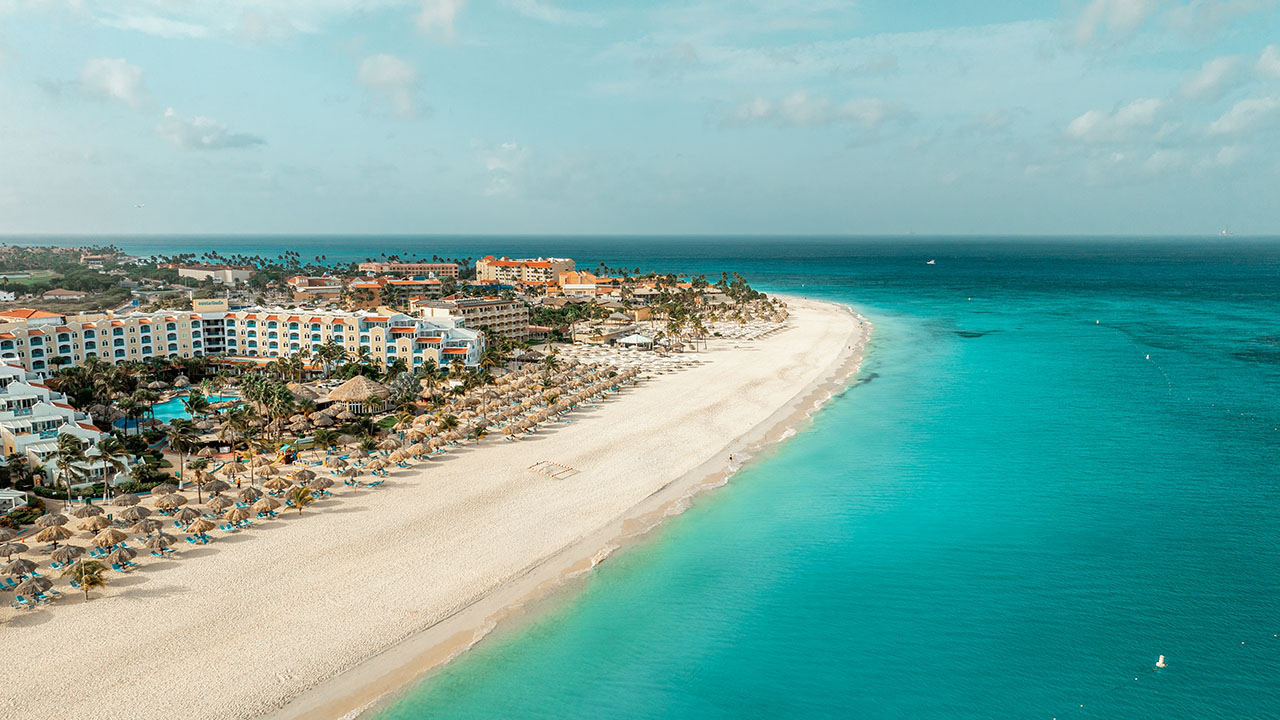 Aruba: la Isla Feliz del Caribe que conquista a más viajeros chilenos ...