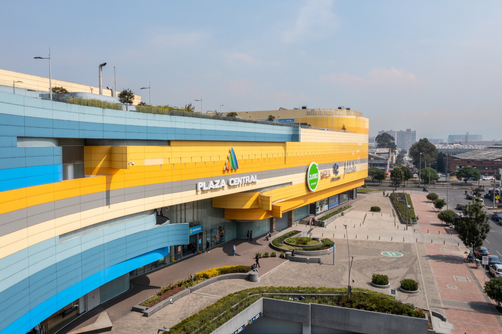 Cenco Malls acelera en Colombia con compra de Plaza Central por US$124 ...